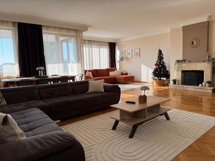 4+1 Family | Pool | Beach 1 Min | Train 5 Min - Heybeliada