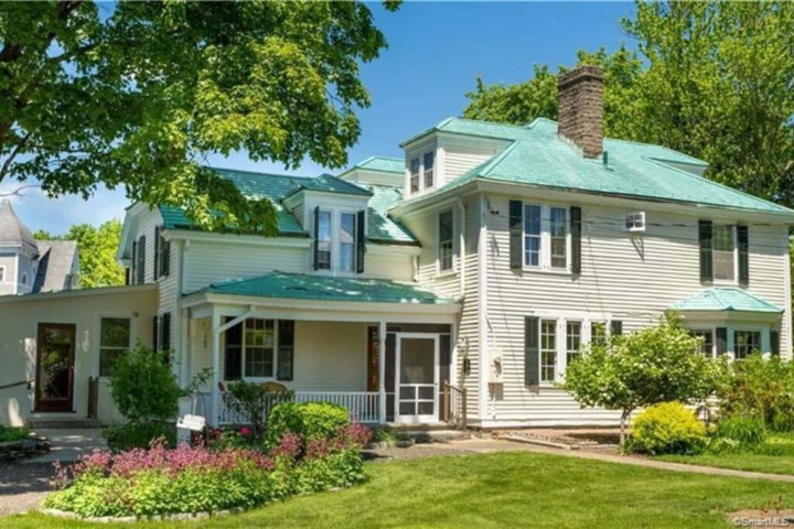 Charming Estate On Norwich Green, Near Casinos - Norwich, CT