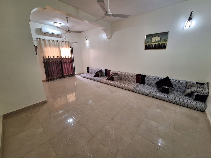 3-bedroom Furnished Apartment With Living Room - Djibouti