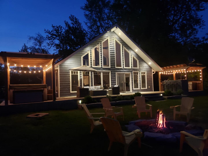 Chateau - Blue - Private - Modern - Cozy - Cottage - Peterborough, ON, Canadà