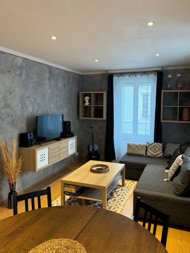 Les 6 Cordiers In The Heart Of The City - Black Forest