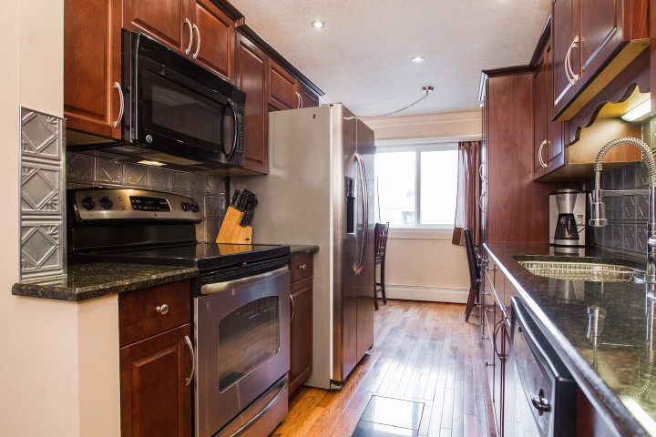 Executive One Bedroom Condo - Edmonton