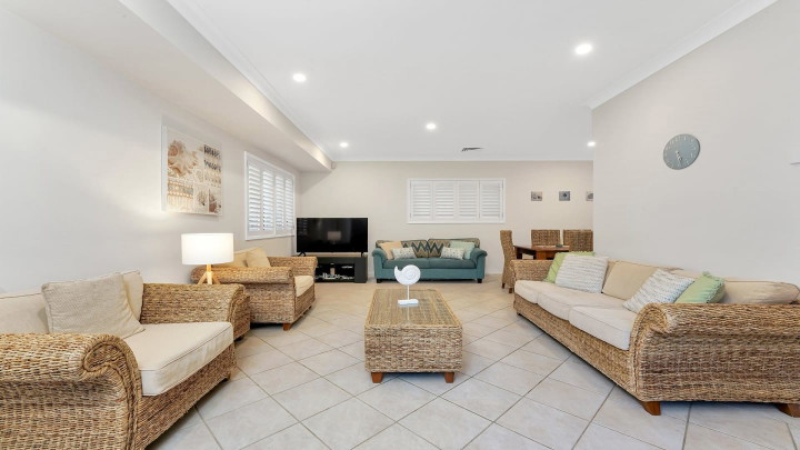 Primrose Sands | Accom Holidays - Central Coast