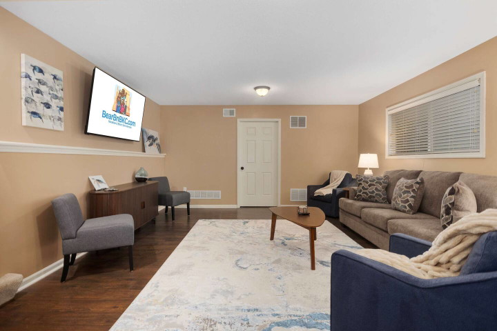 Great Home For Families,sleeps 10,great Amenities - Olathe, KS