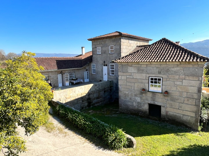 Private 16th Century Farm Estate In Tâmega Valley - Portugal