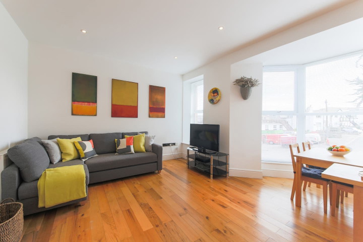 5mins Stroll To Beach & Town With Private Parking - St Ives