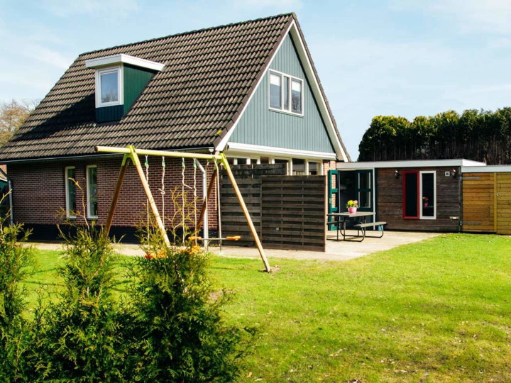 Kom In De Bedstee Sprookje - Aalten