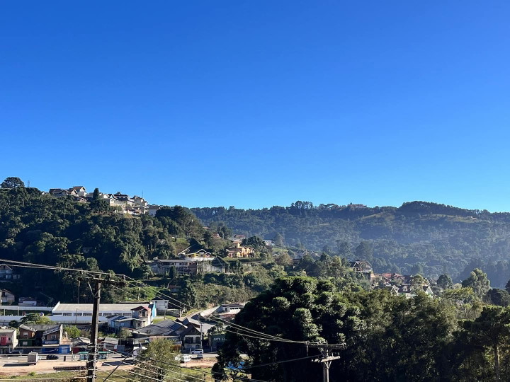 My Home Accepts Pets, 6 Km From The Tourist Center. - Campos do Jordão