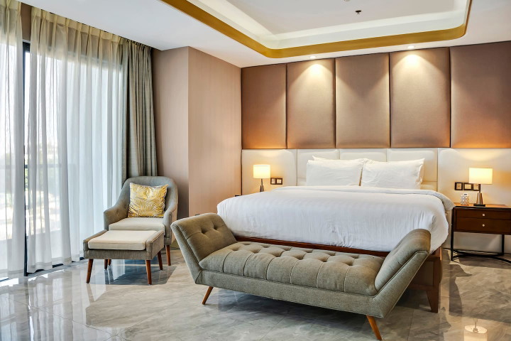 Luxury Executive Suites Near Walking Street - Ángeles