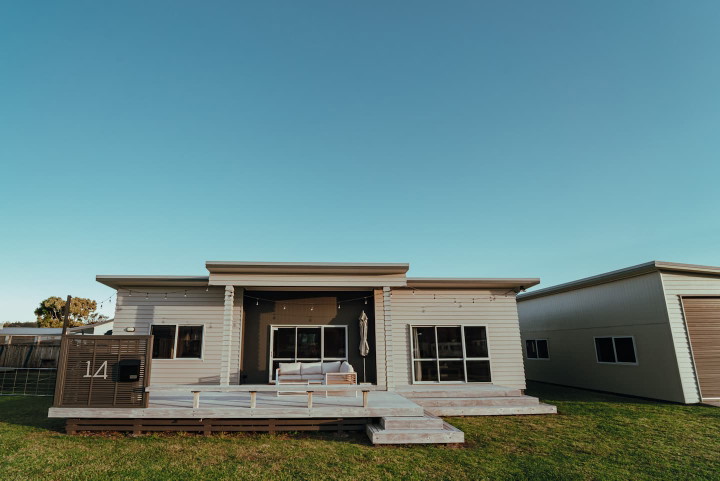 Surf Street Beach House 3 Bdrm Walk To Beach - Whitianga