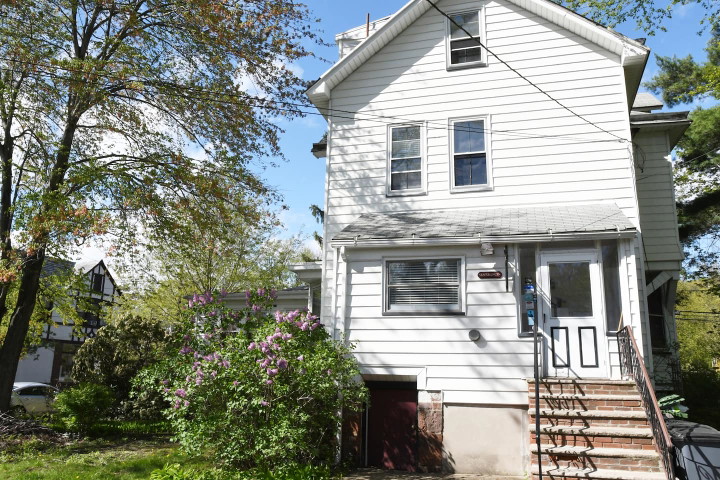 Charming & Stylish Space In Upper Montclair - Clifton, NJ
