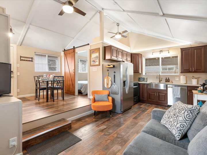 Quiet Midtown Reno Tiny Home - Walk To Everything - Reno