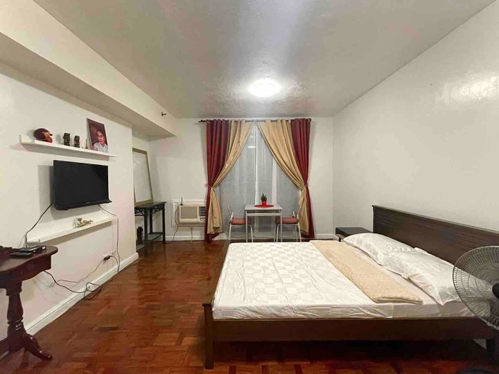 36sqm Condo At Poblacion, Makati - Manila