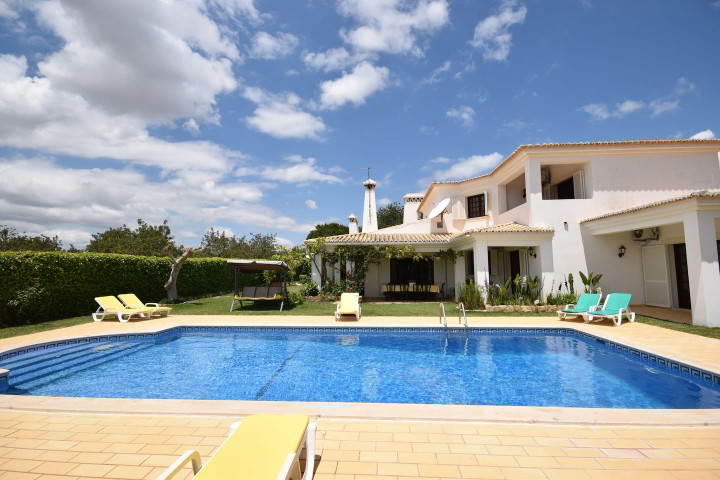 Vivenda Ferreiras - Algarve