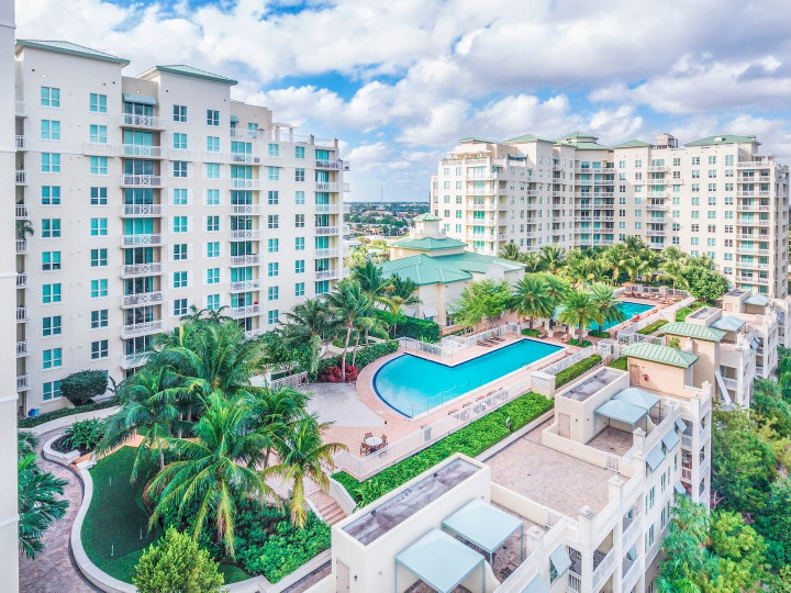 Sunrise Shores At The Casa Costa-watch The Sunrise - Boynton Beach, FL