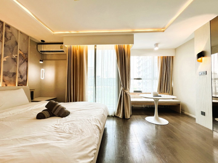 Beachfront Condo, Fast Net, Privacy Area #185 - Jomtien