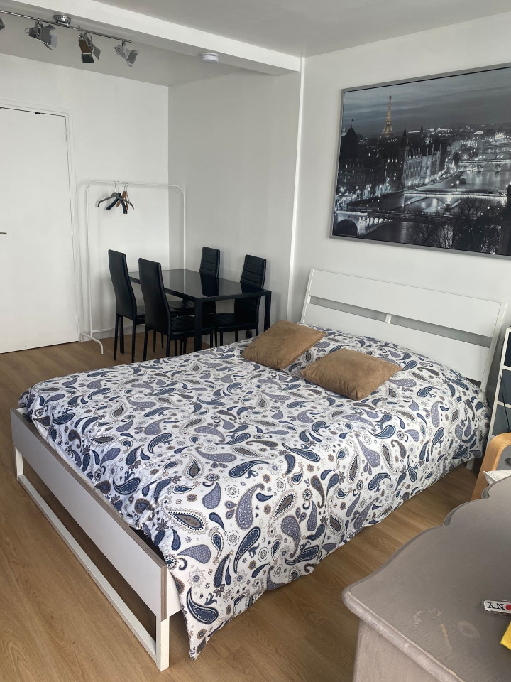 Studio Indépendant Proche Paris - ibis budget Issy Les Moulineaux Paris Ouest