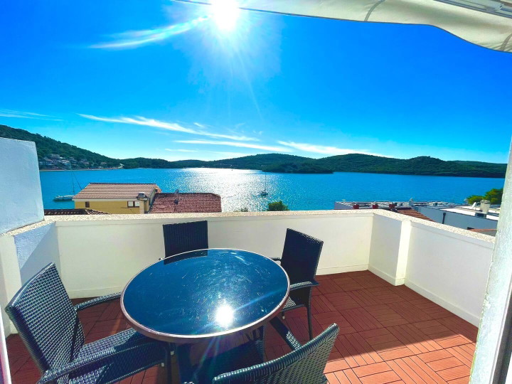 Amazing View Apartment In Tisno - Tisno