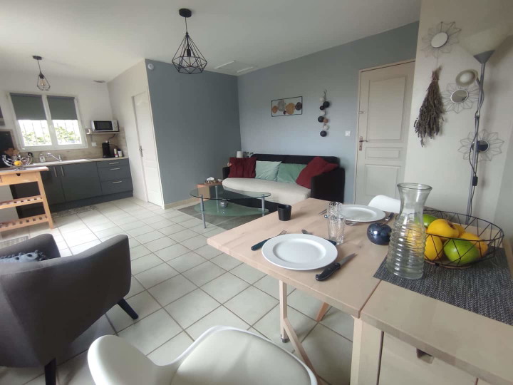 Studio En Provence, Clim, Pergola, Parking Privé - Sénas