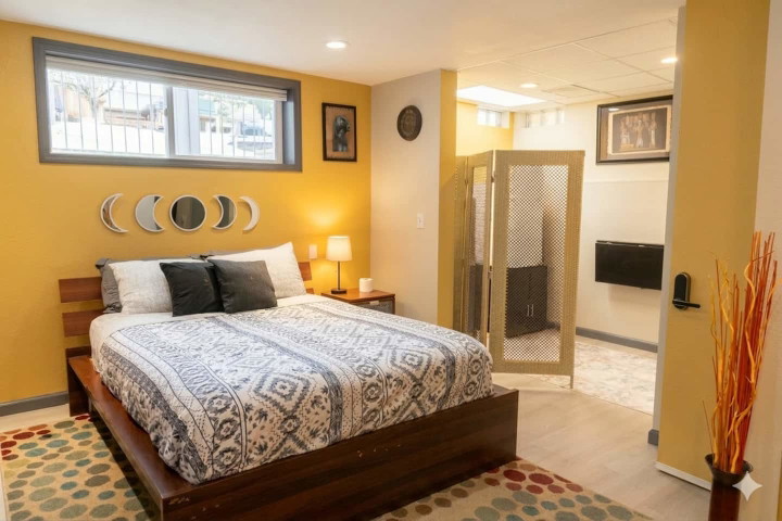 A Suite In Egypt - Everett, WA
