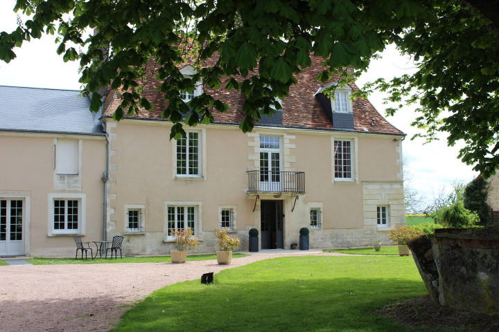 Villenoue : Escape Game, Séjours Famille & Pro - Issoudun