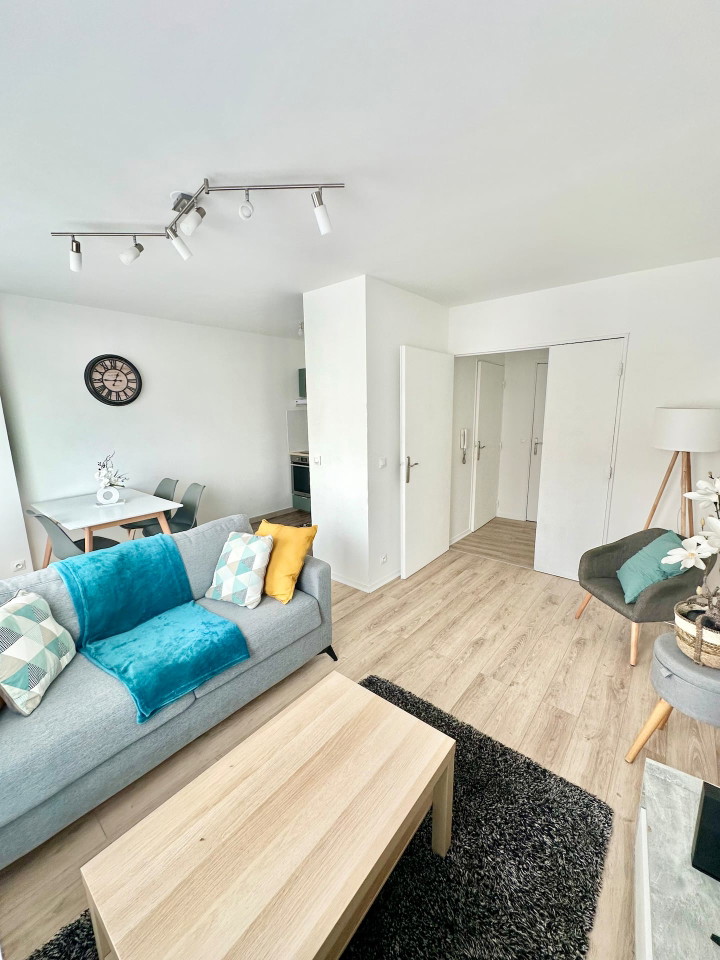 Modern Apartment - Close To City Center - Meaux