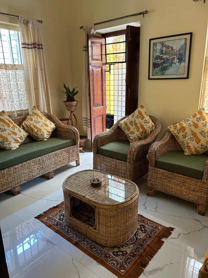 Charming 2bhk Gariahat Home With Modern Amenities - China