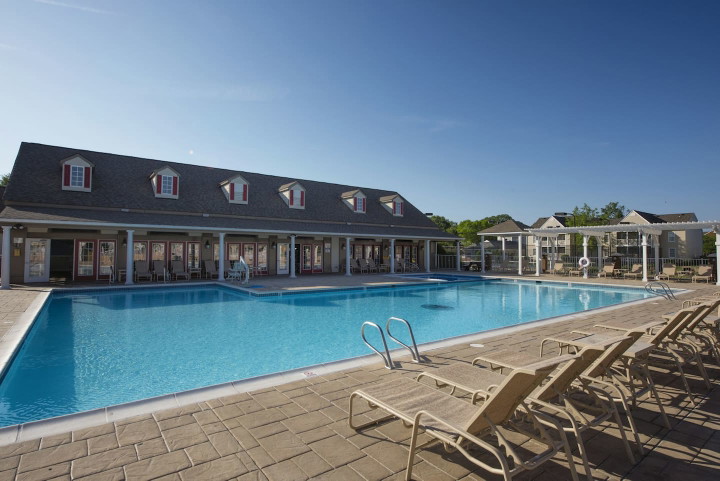 Family Fun Escape Pools & Historic Adventure - Williamsburg, VA