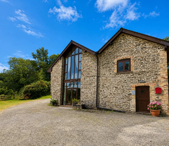 Tondu House Farm Bunkhouse - Porthcawl