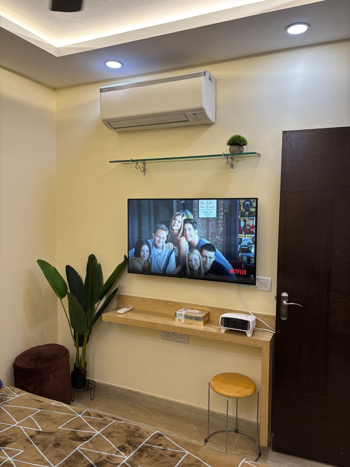 Mahalaxmi Apartment3rd Floor - Delhi