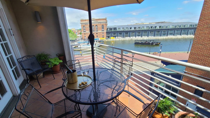Waterfront Gem - Huge Home For Fam/work/fun! - Baltimore, MD