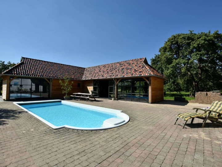 Luxe Vakantiehuis Met Bubbelbad - Wageningue