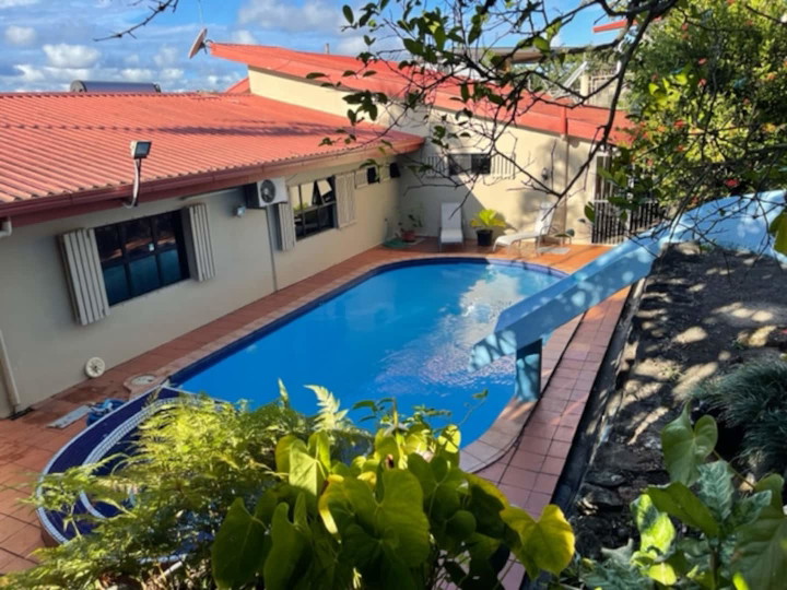 Very Central, Self-contained, Sleep Up To 4, Pool - Suva
