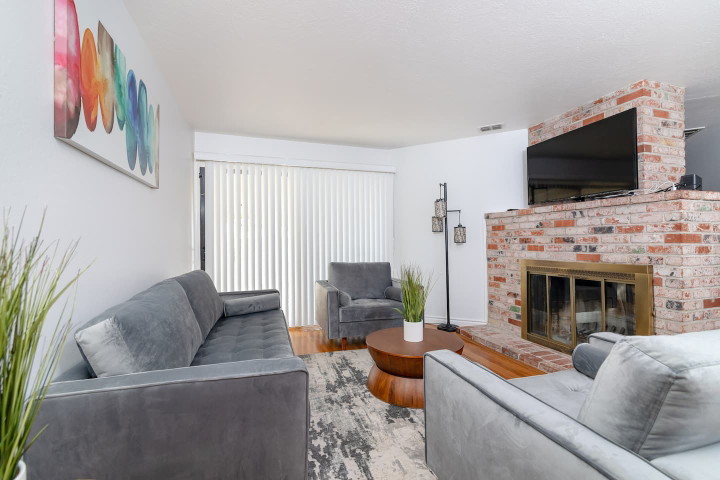 Warm And Sweet 3b2b House Next To Parks - Elk Grove