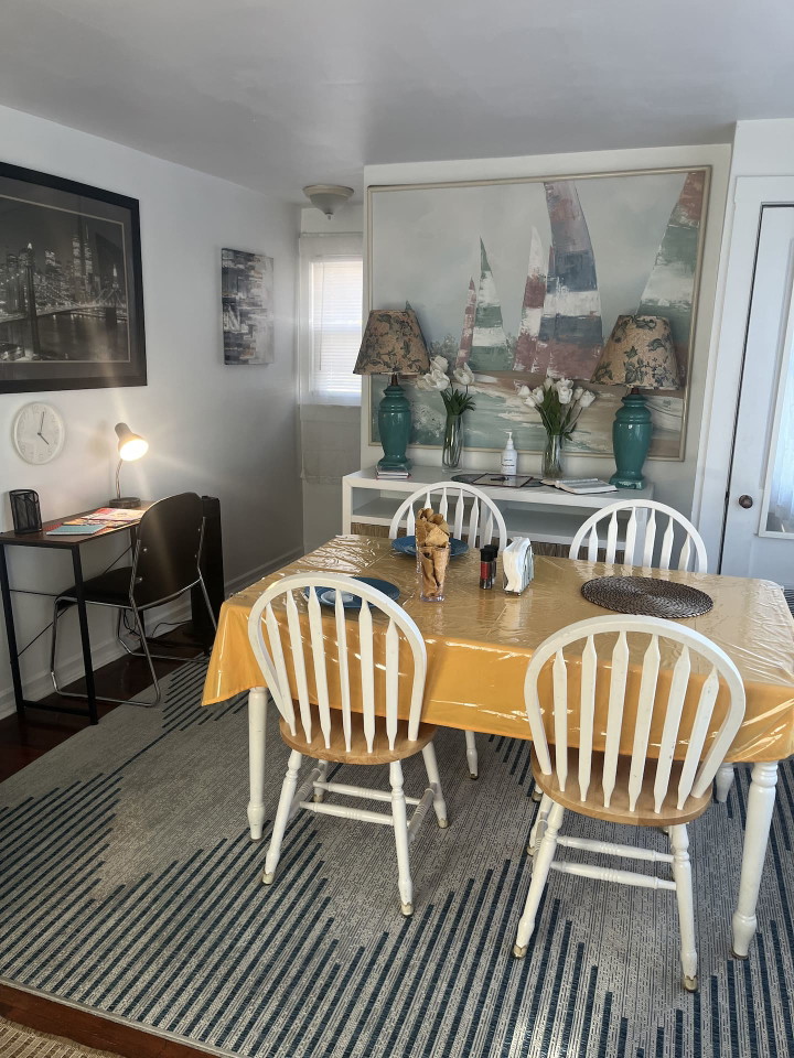 2nd Fl. Private 2 Bedroom Cozy Condo In Wildwood. - Wildwood, NJ