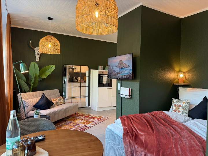 Klassen Stay: Design Studio | Central Station - Koblenz