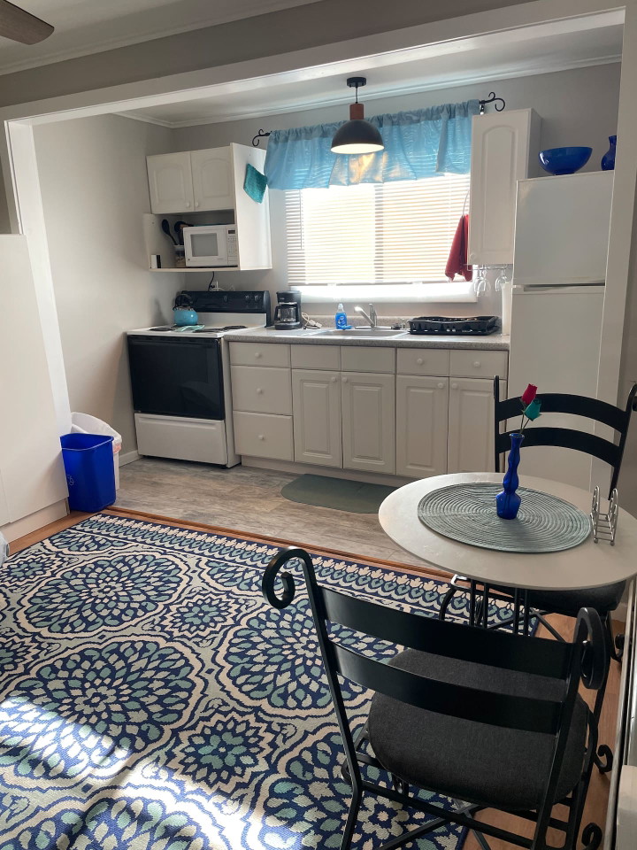 Private Space With Full Kitchen - Norwich, CT