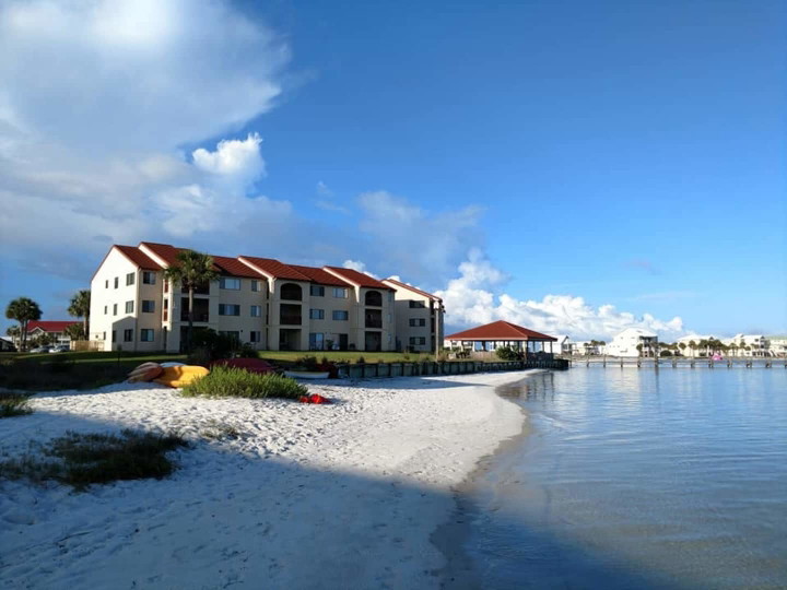 Private Beach And Fishing. On Emerald Coast! - Navarre, FL