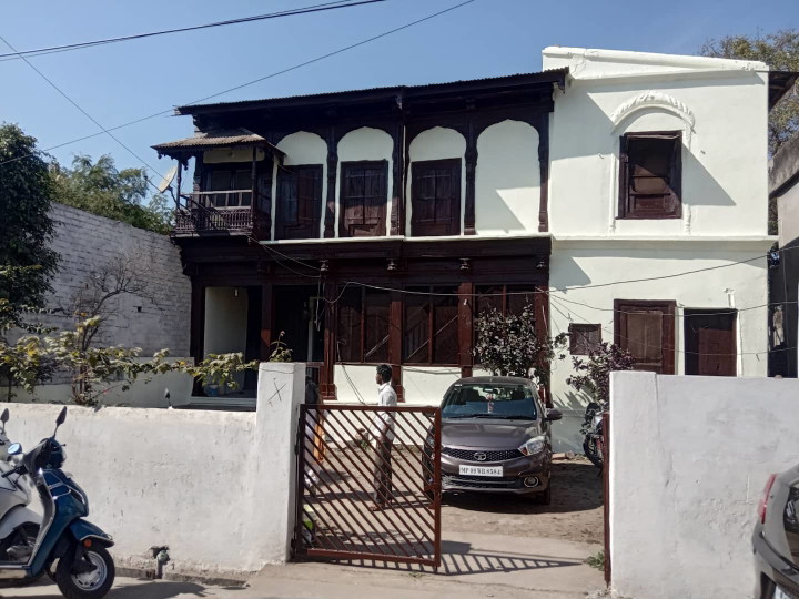 Diwan Atre Wada, Heritage Home Since 1865 - Dewas