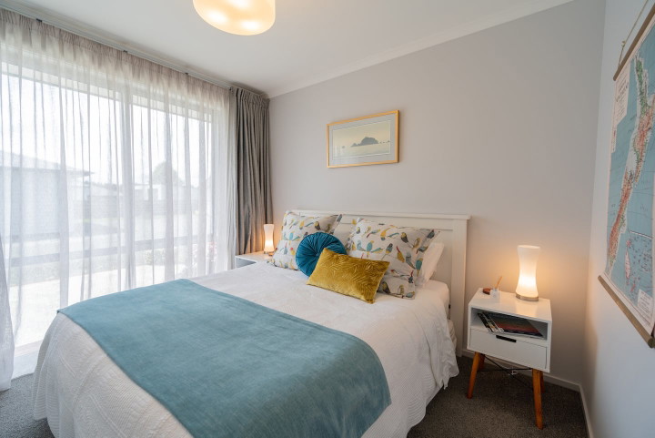 The Kings @ 51 - A Guest Suite Within Our Home. - Te Anau