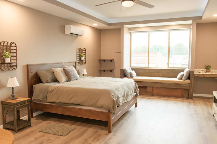 Lodging On Main ~ W. D. Suite - Havana, IL