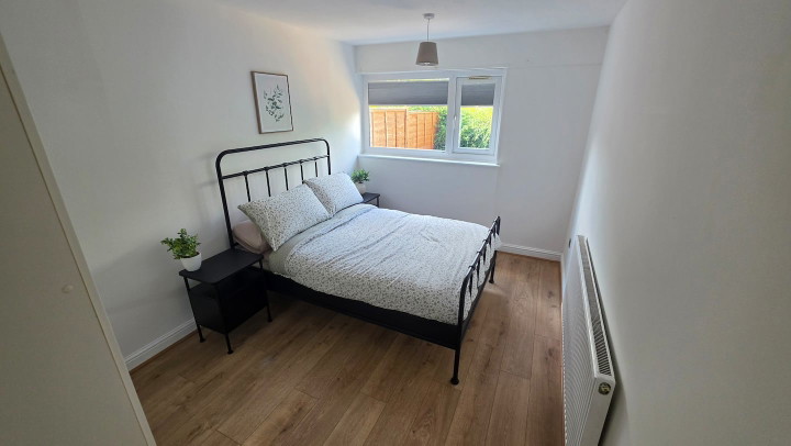 1-bed Flat, Private Garden · 6 Mins Nec & Airport - Solihull