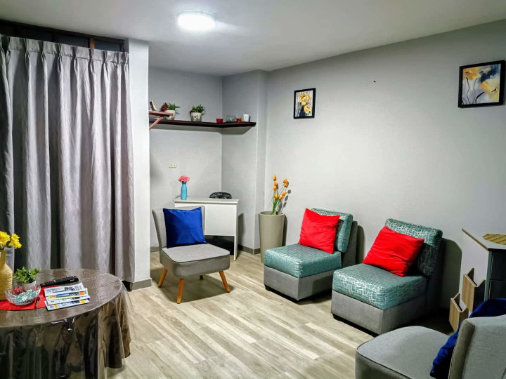 Dos Dptos Para Grupos O Familias + De 10 A 14 Pers - Ilo