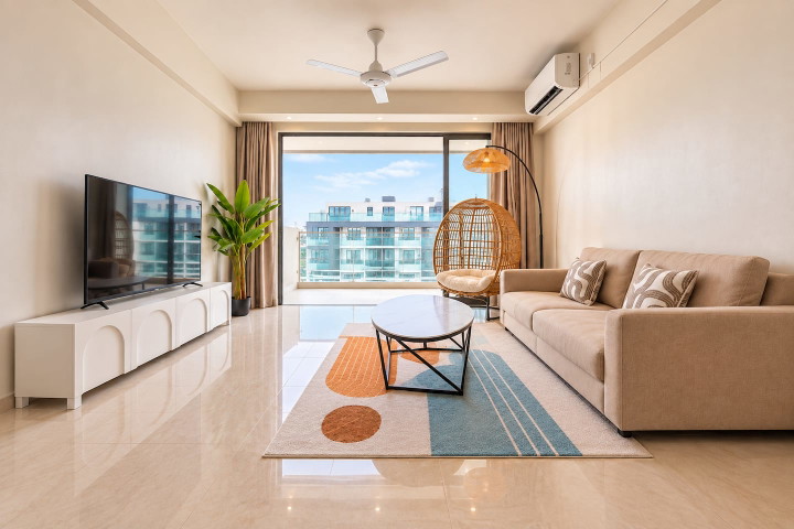 3-bedroom Apartment With Pool And Canal Views - Maldives
