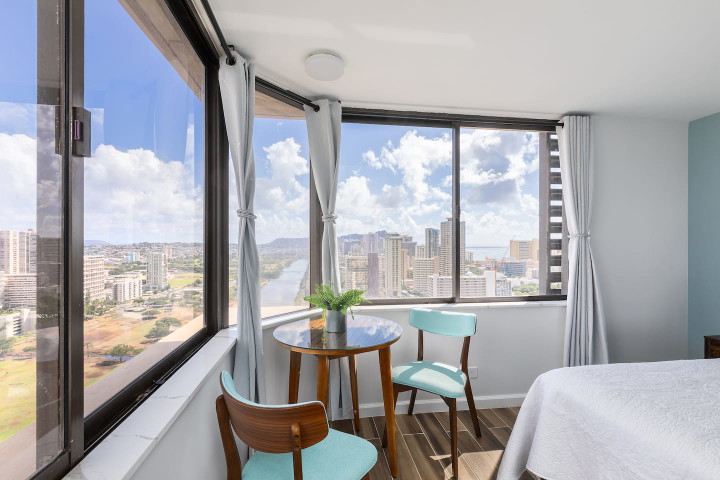 Remodeled Awesome View Waikiki Studio - Hawaii