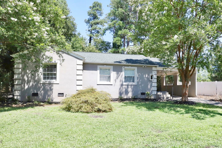 Bright & Cheerful Modern Home - Spartanburg, SC