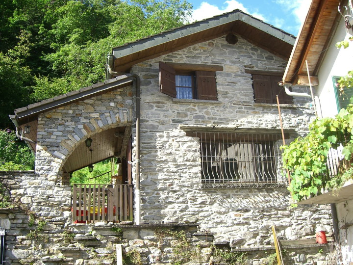 Casa Gianni Gianna - Typischer Tessiner Rustico - Maggia