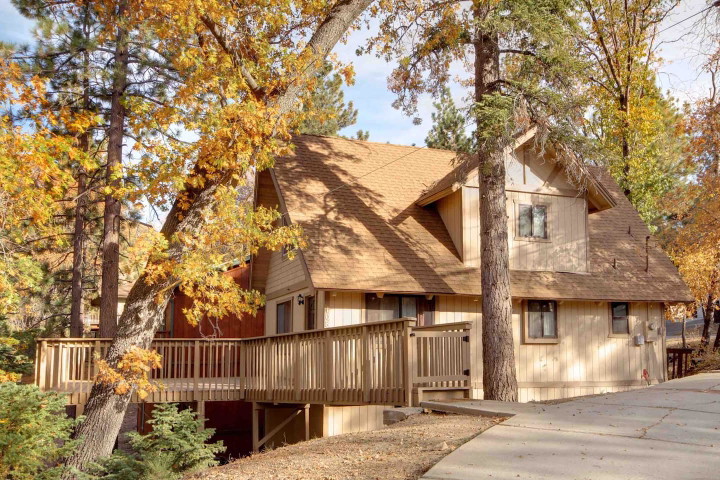 Stunning Moonridge Cabin! - Big Bear, CA