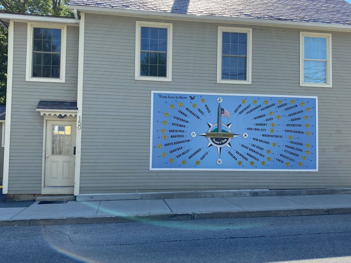 Awesome 3 Bedroom Apartment Close To It All - Vermont
