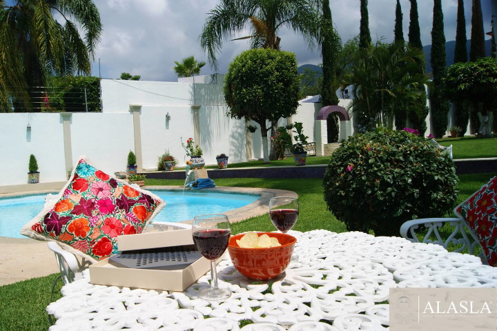 Beautiful Little Village In Ajijic, Steps From The Lake - Ajijic